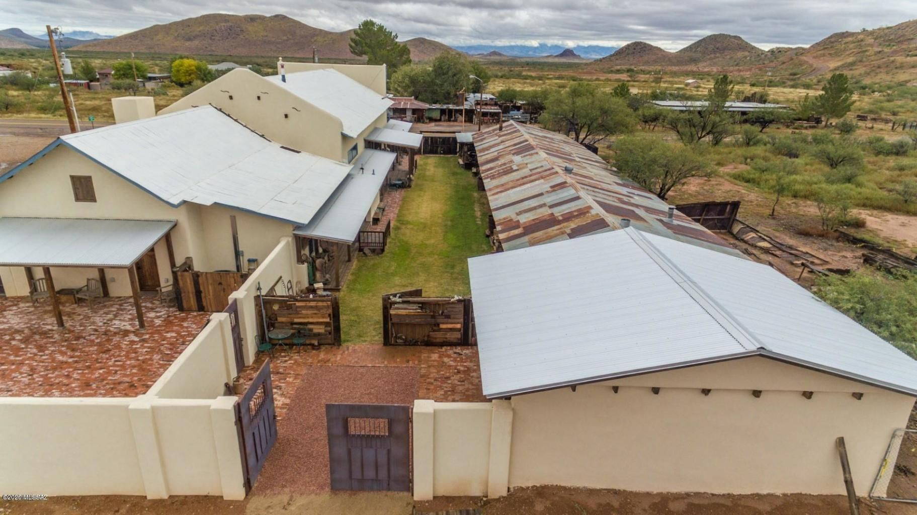 For Sale: Wild West Ghost Town of Pearce, Arizona - Villageio