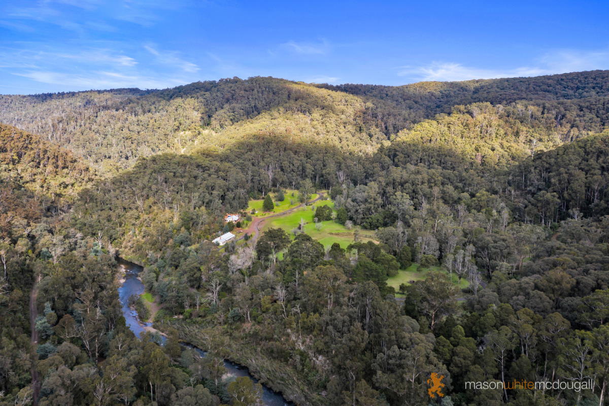 Entire Historic Mining Town For Sale in Victoria, Australia - Villageio